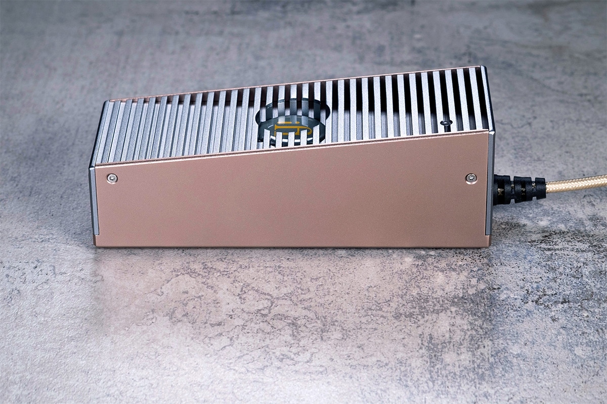 iPower Elite Power Supply By iFi Audio - JaguarAudio